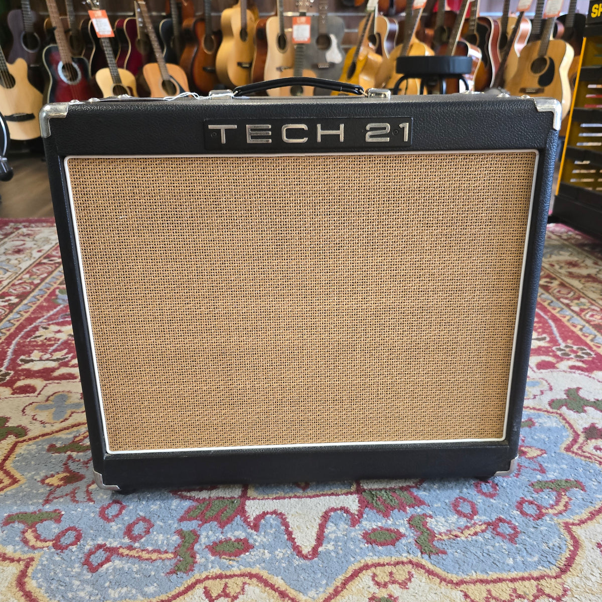 Tech 21 Power Engine 60 Powered Extension Cabinet (Pre-Owned) – Music Vault